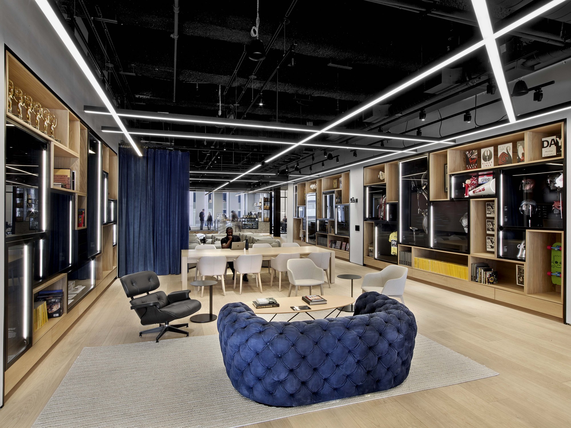 21st Century Fox Headquarters - New York City | Office Snapshots