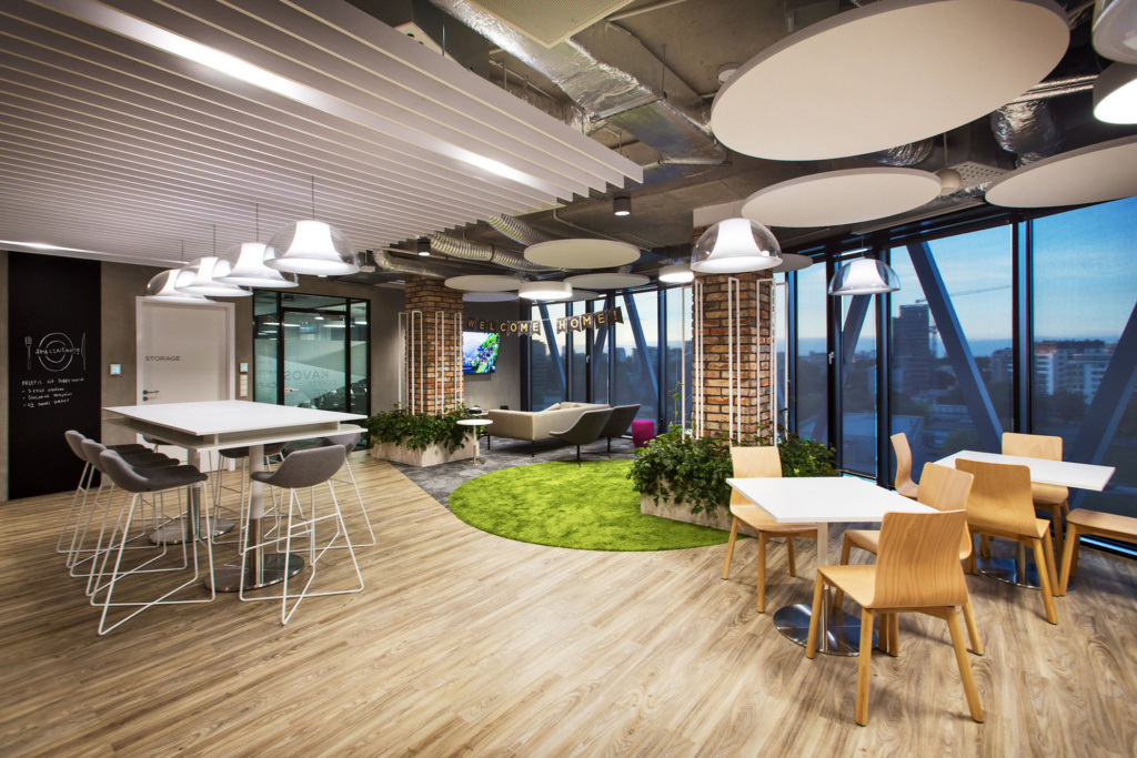 Circle K Business Center Offices - Warsaw | Office Snapshots