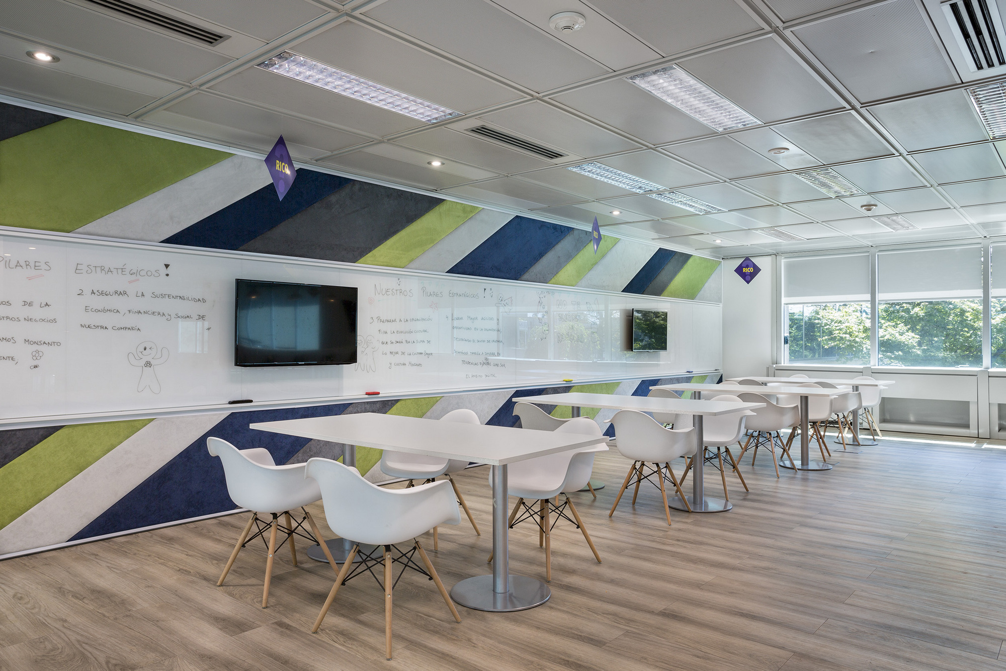 Bayer Offices - Buenos Aires | Office Snapshots