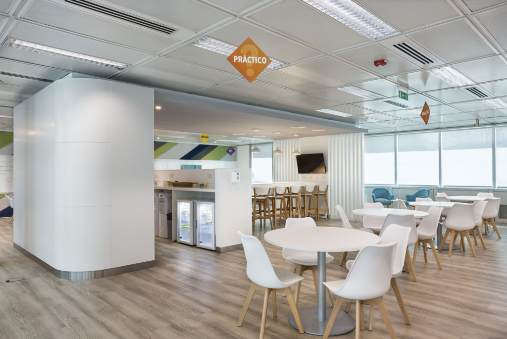 Bayer Offices - Buenos Aires | Office Snapshots