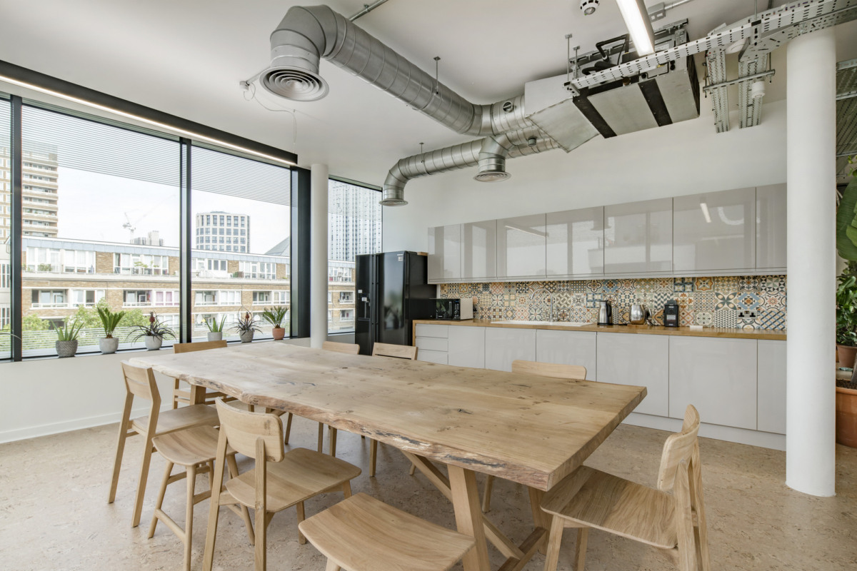 Jacada Travel Offices - London | Office Snapshots