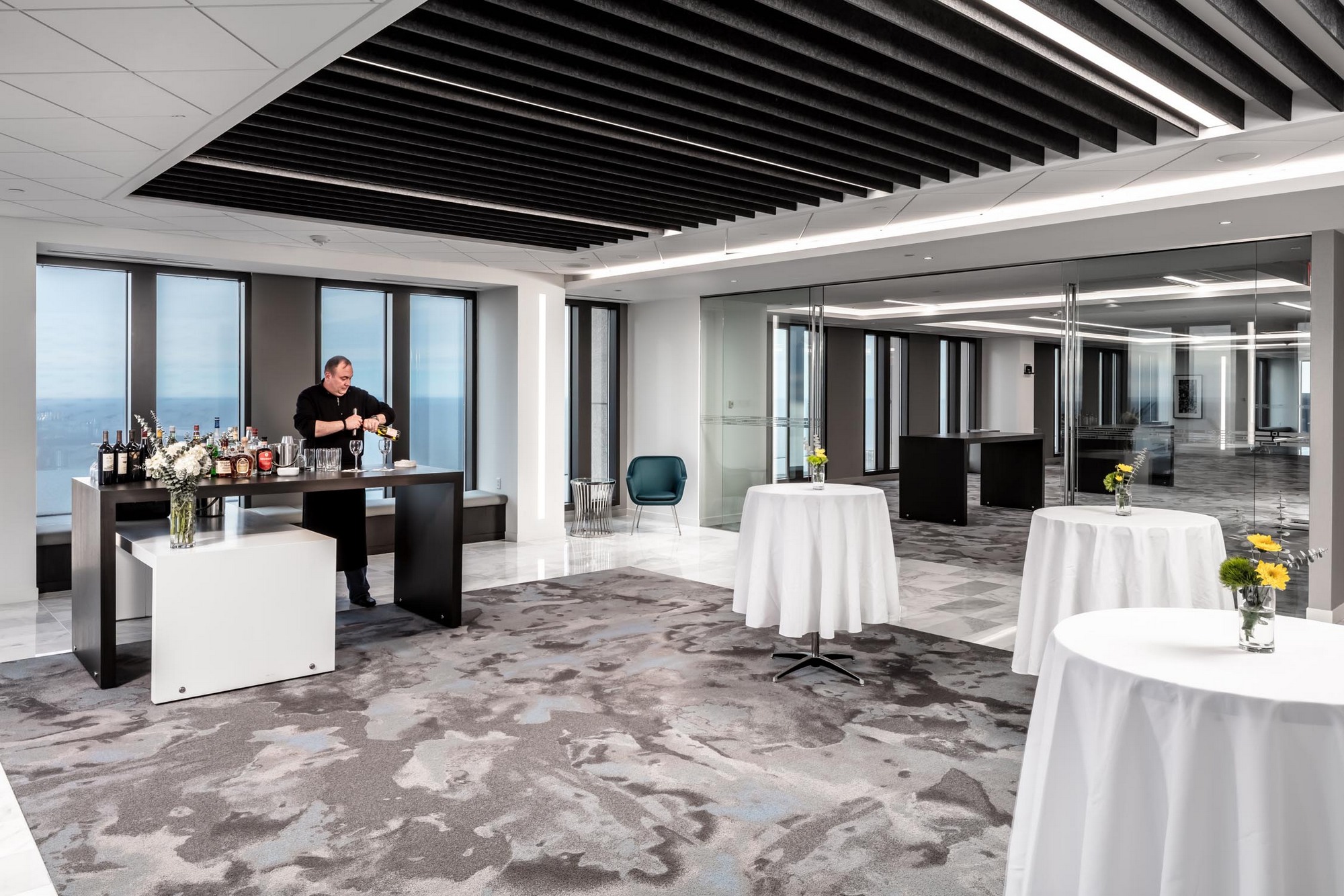 Thompson Hine LLP Offices - Cleveland | Office Snapshots