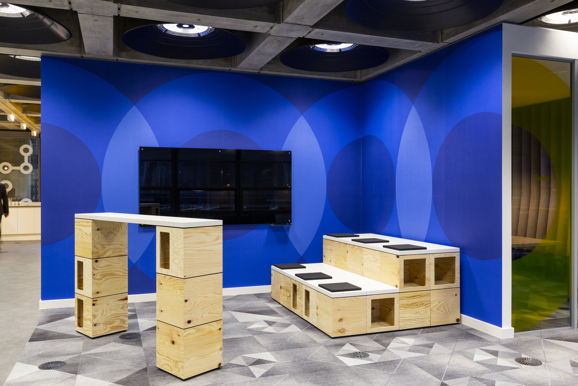 Lloyd's Lab Innovation Space - London | Office Snapshots