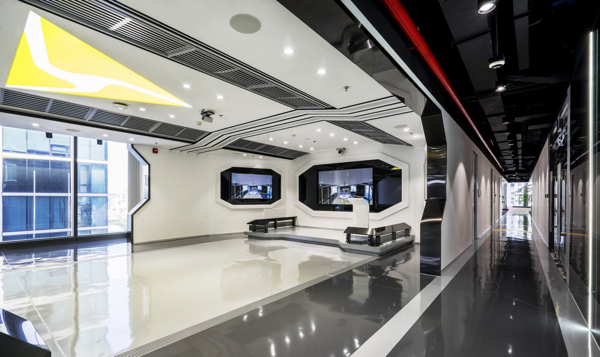 Axon Offices - Ho Chi Minh City | Office Snapshots