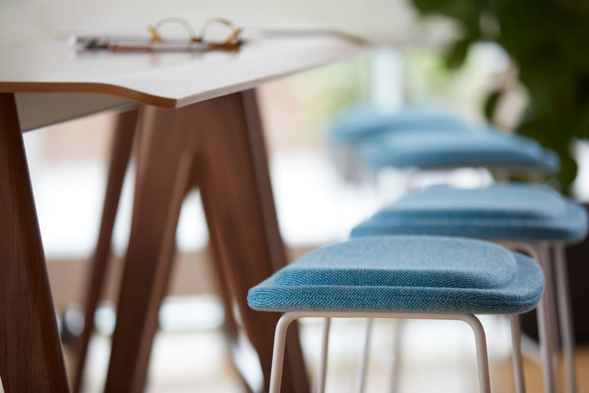 Haworth Ancillary Hi Pad | Office Snapshots