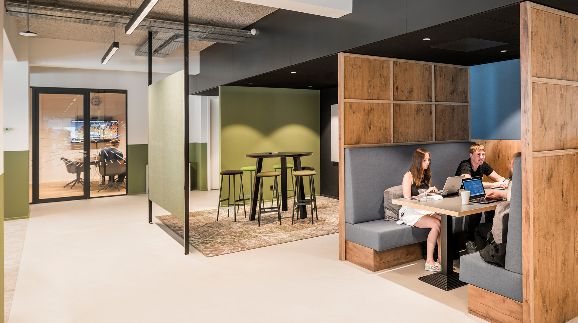 Booking.com Bloomhouse Offices - Amsterdam | Office Snapshots