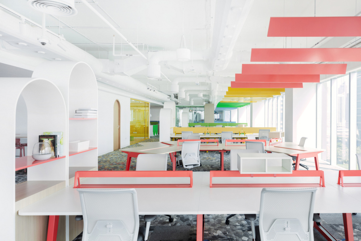 Edelman Offices - Dubai | Office Snapshots
