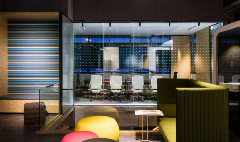 Element Plus Showroom and Offices - Suzhou | Office Snapshots