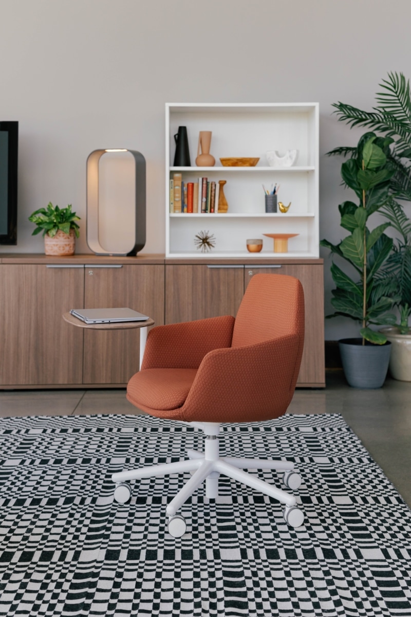 Haworth Poppy Guest | Office Snapshots