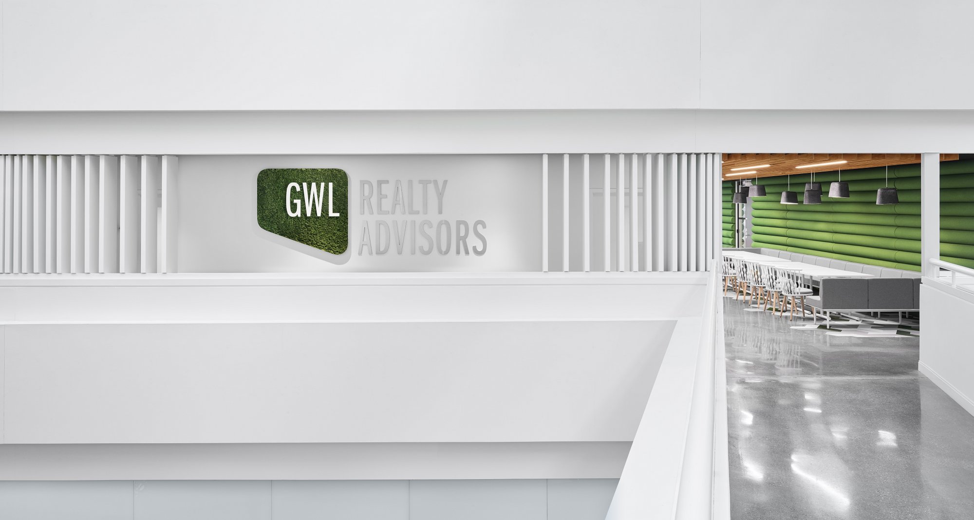 GWL Realty Advisors Offices - Toronto | Office Snapshots