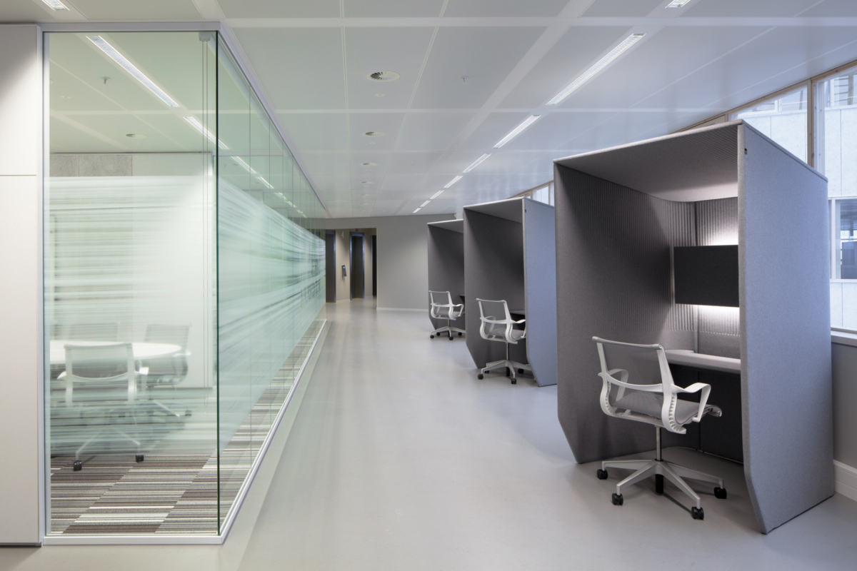 BuzziSpace BuzziBooth | Office Snapshots