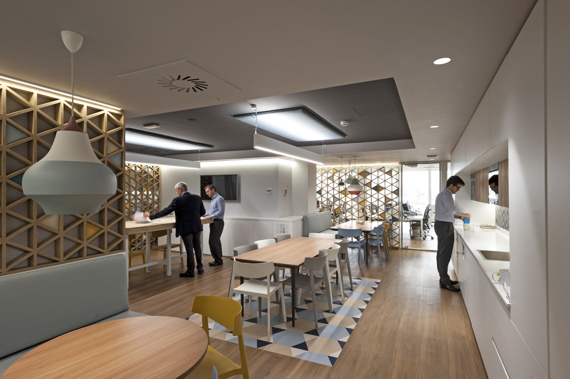 Colliers International Spain Offices - Madrid | Office Snapshots