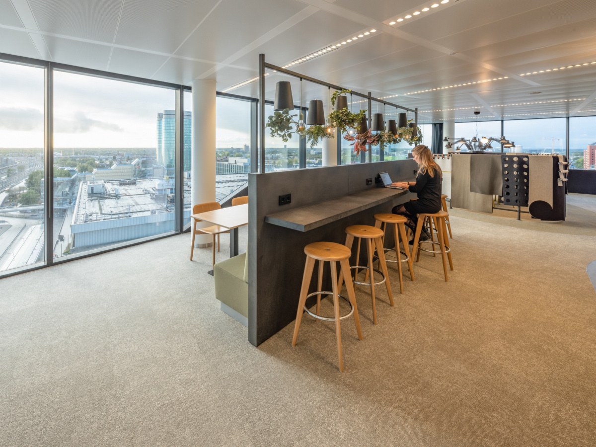 Navigant Offices - Utrecht | Office Snapshots