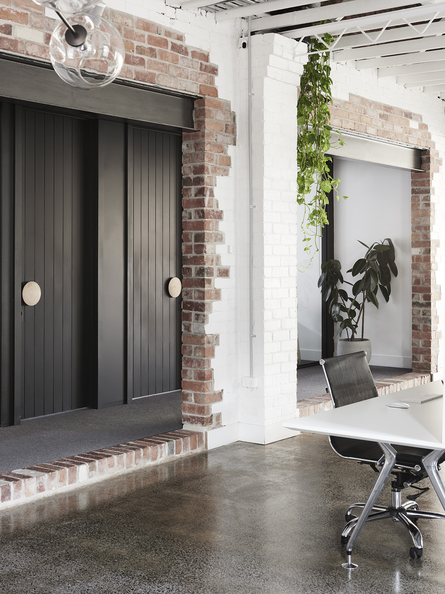 Dan Webster Architects & Nathan Burkett Landscape Design Offices ...