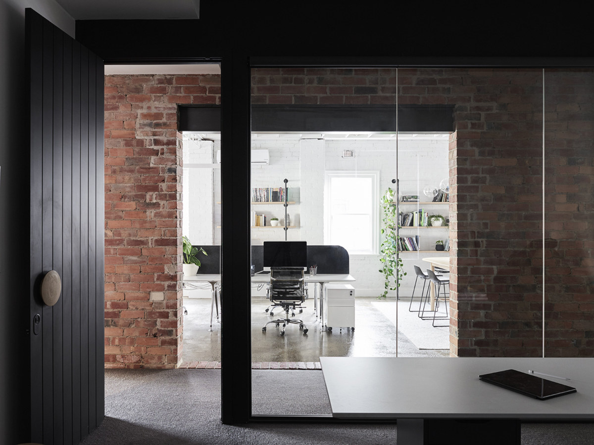 Dan Webster Architects & Nathan Burkett Landscape Design Offices ...