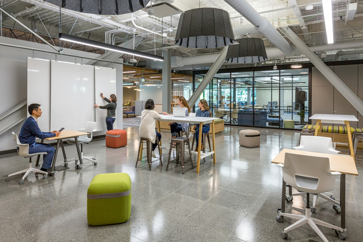 Ford Research & Innovation Center Offices - Palo Alto | Office Snapshots