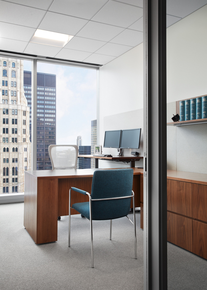 Hinshaw & Culbertson Offices - Chicago | Office Snapshots