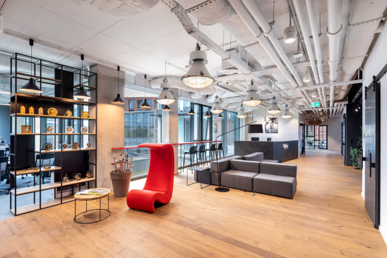 Ogilvy Offices - Warsaw | Office Snapshots