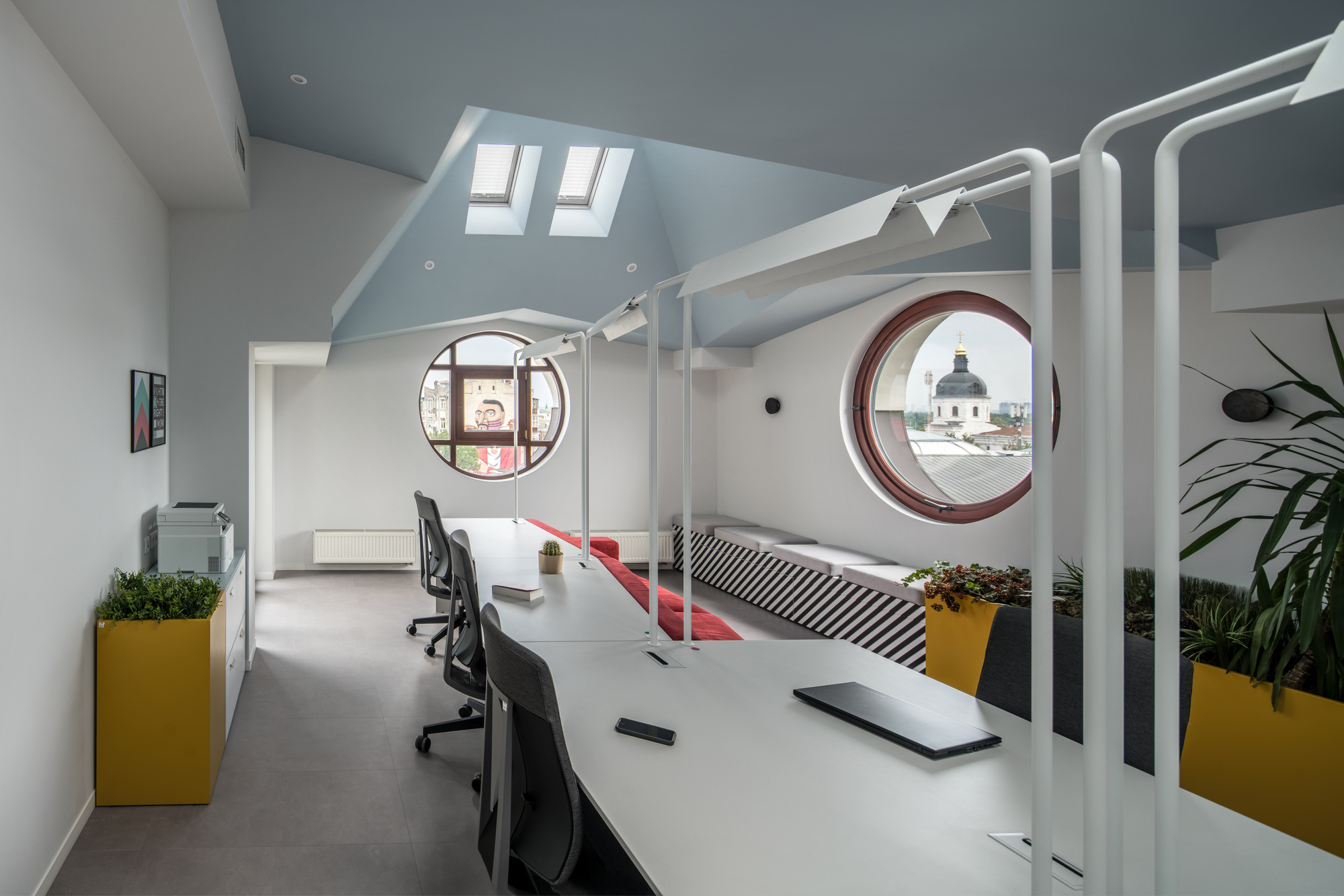 FUIB Bank Offices - Kiev | Office Snapshots