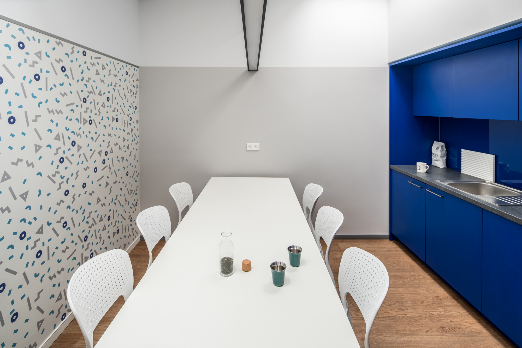 FUIB Bank Offices - Kiev | Office Snapshots