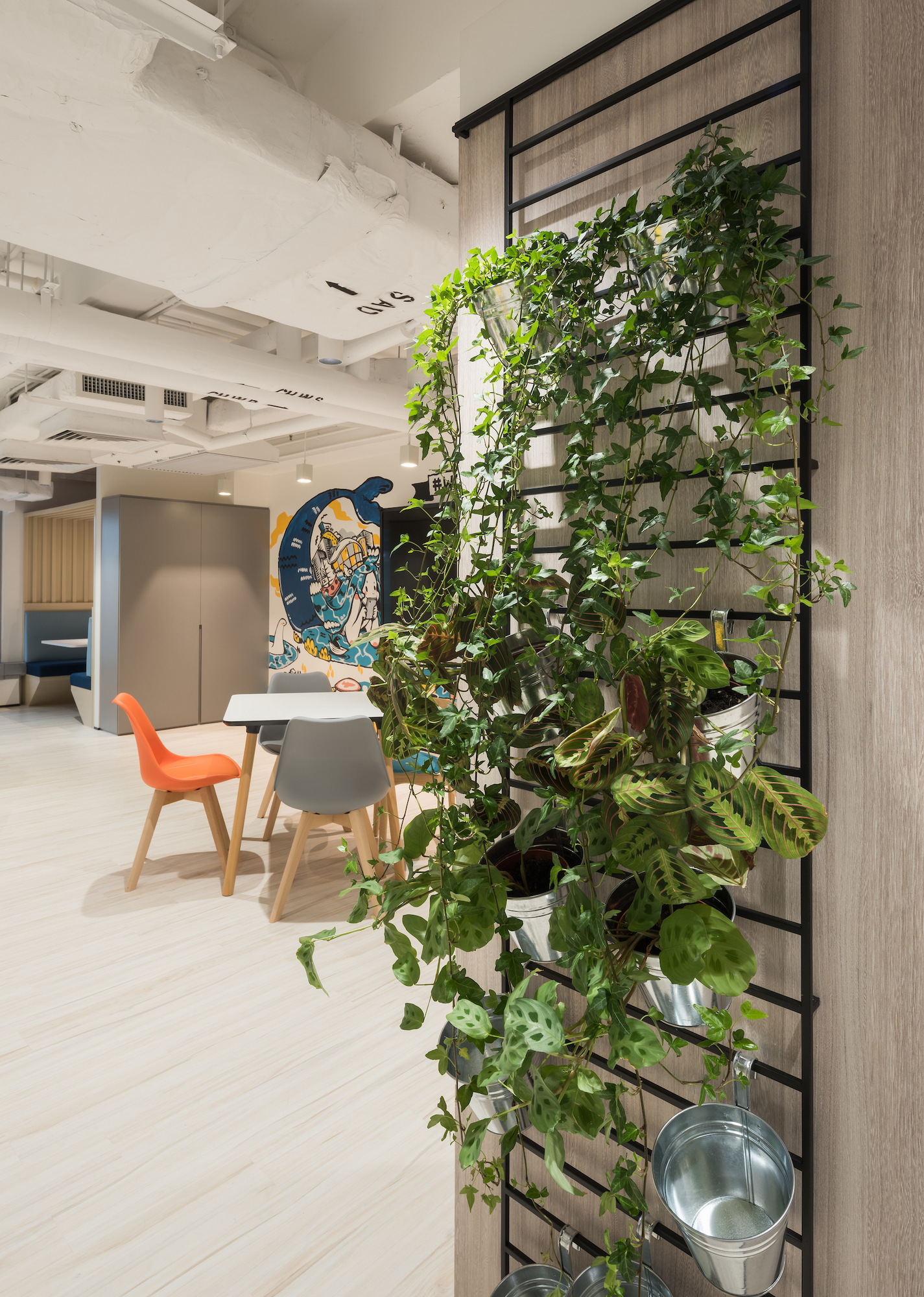Robert Half Protiviti Offices - Hong Kong | Office Snapshots