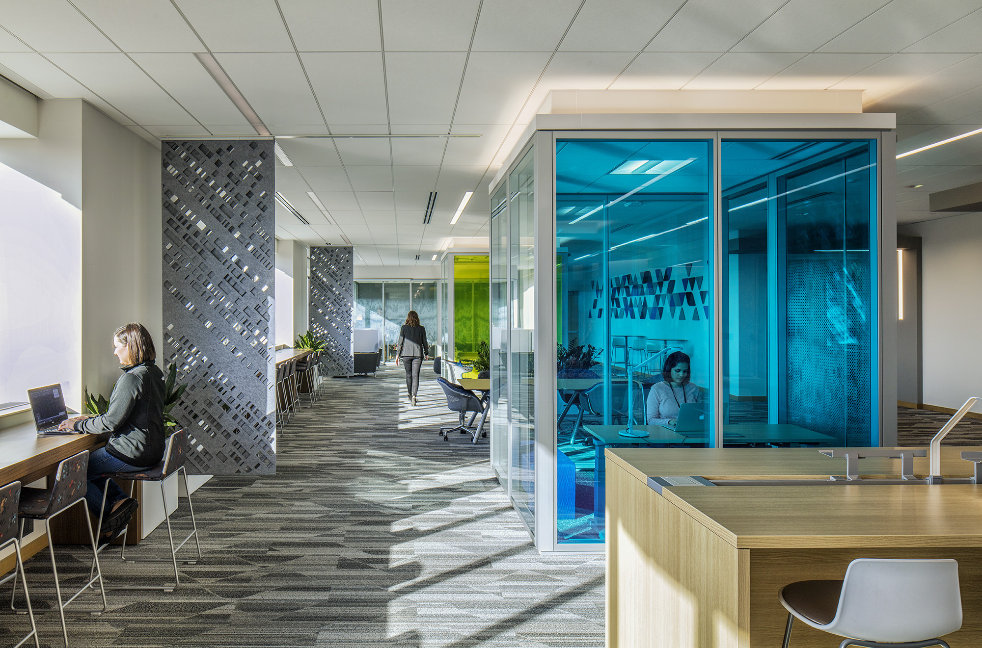 Rockwell Automation Customer Experience Center & Lobby Renovation ...