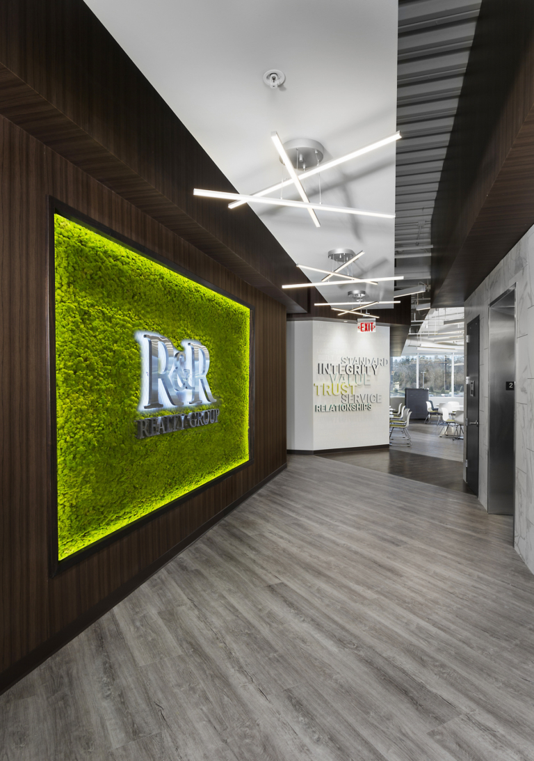 R&R Realty Group Offices - West Des Moines | Office Snapshots