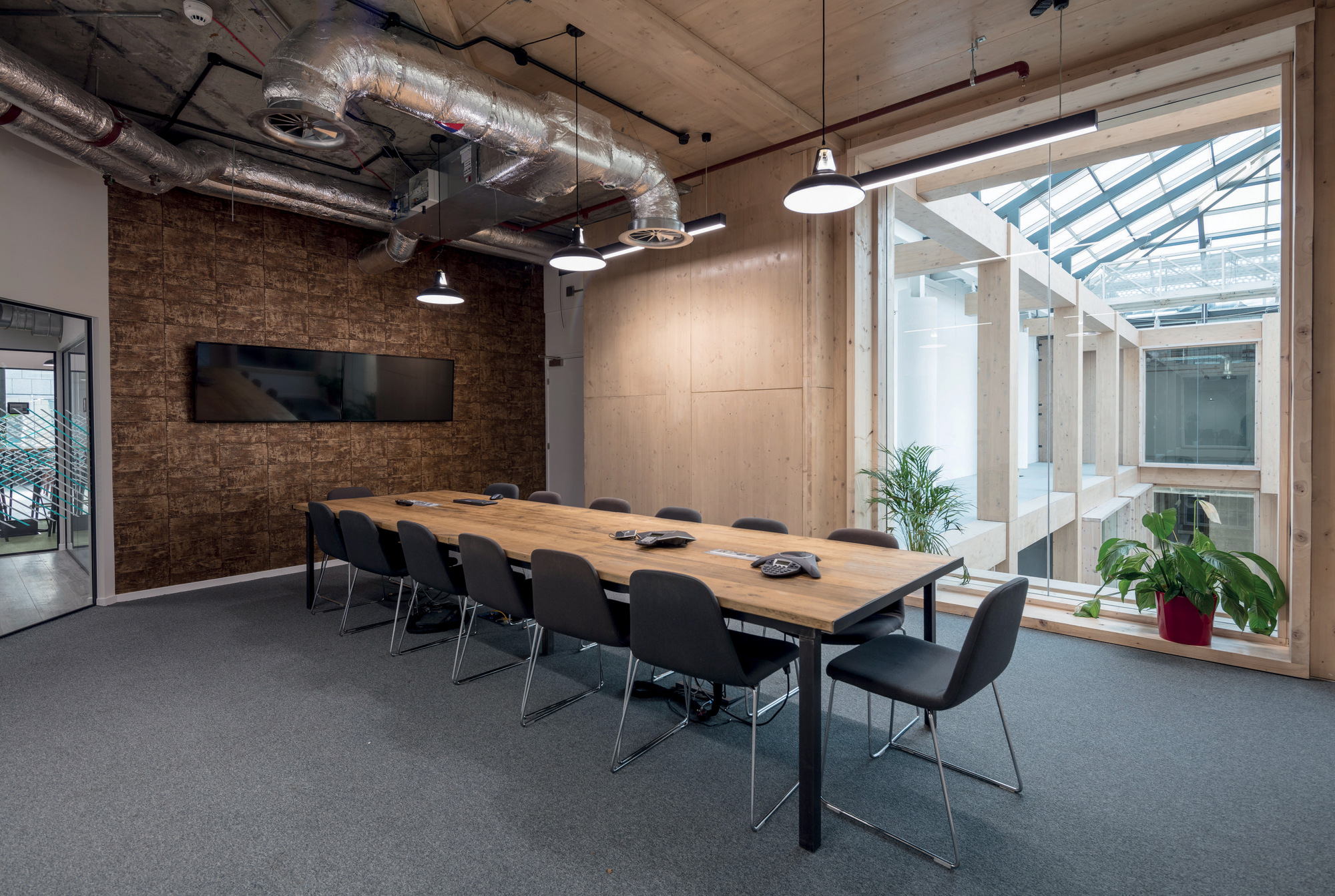The Import Building - London | Office Snapshots
