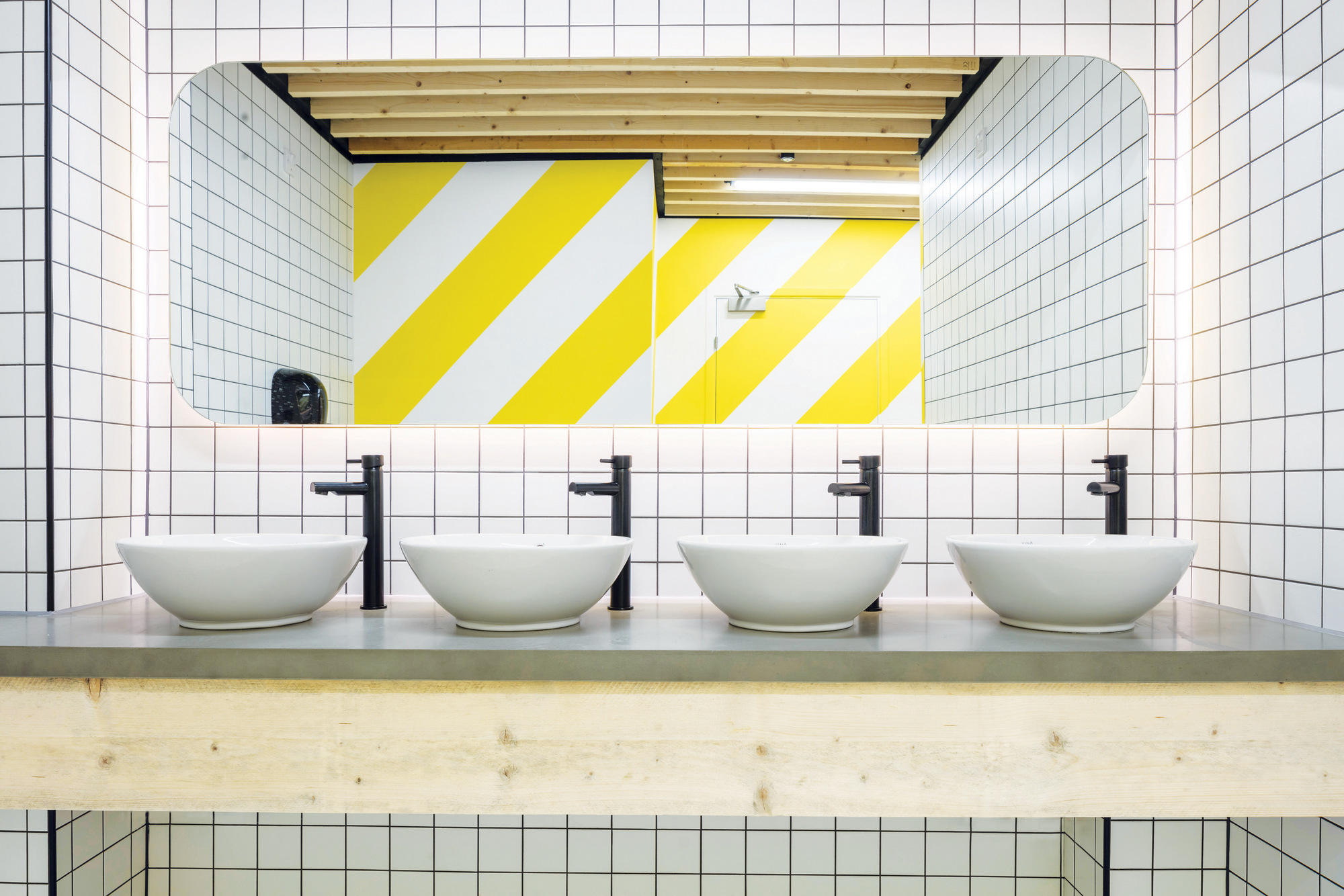 The Import Building - London | Office Snapshots