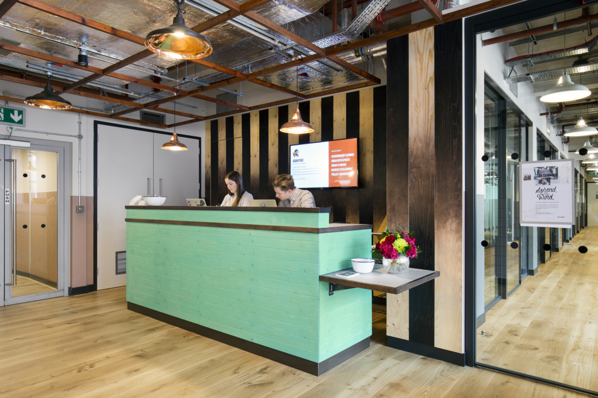 WeWork - Waterhouse Square Coworking Offices - London | Office Snapshots