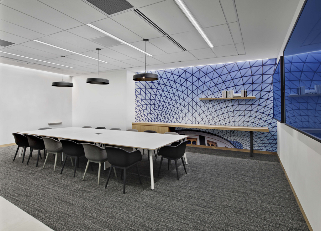 Turner Broadcasting Headquarters - Atlanta | Office Snapshots
