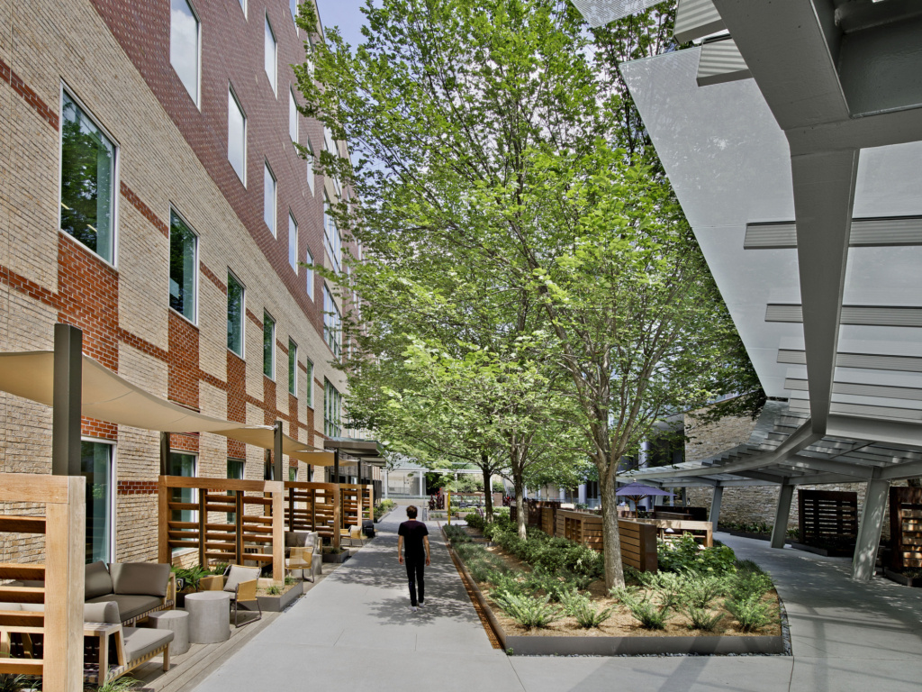 Turner Broadcasting Headquarters - Atlanta | Office Snapshots