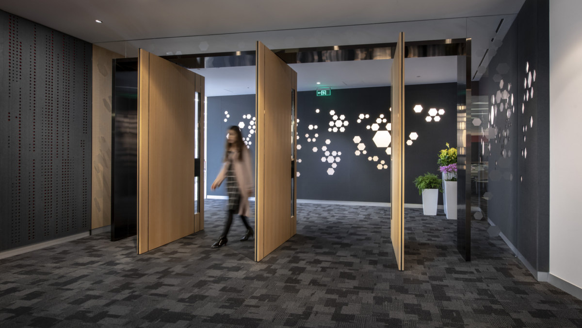 ExxonMobil Offices - Shanghai | Office Snapshots