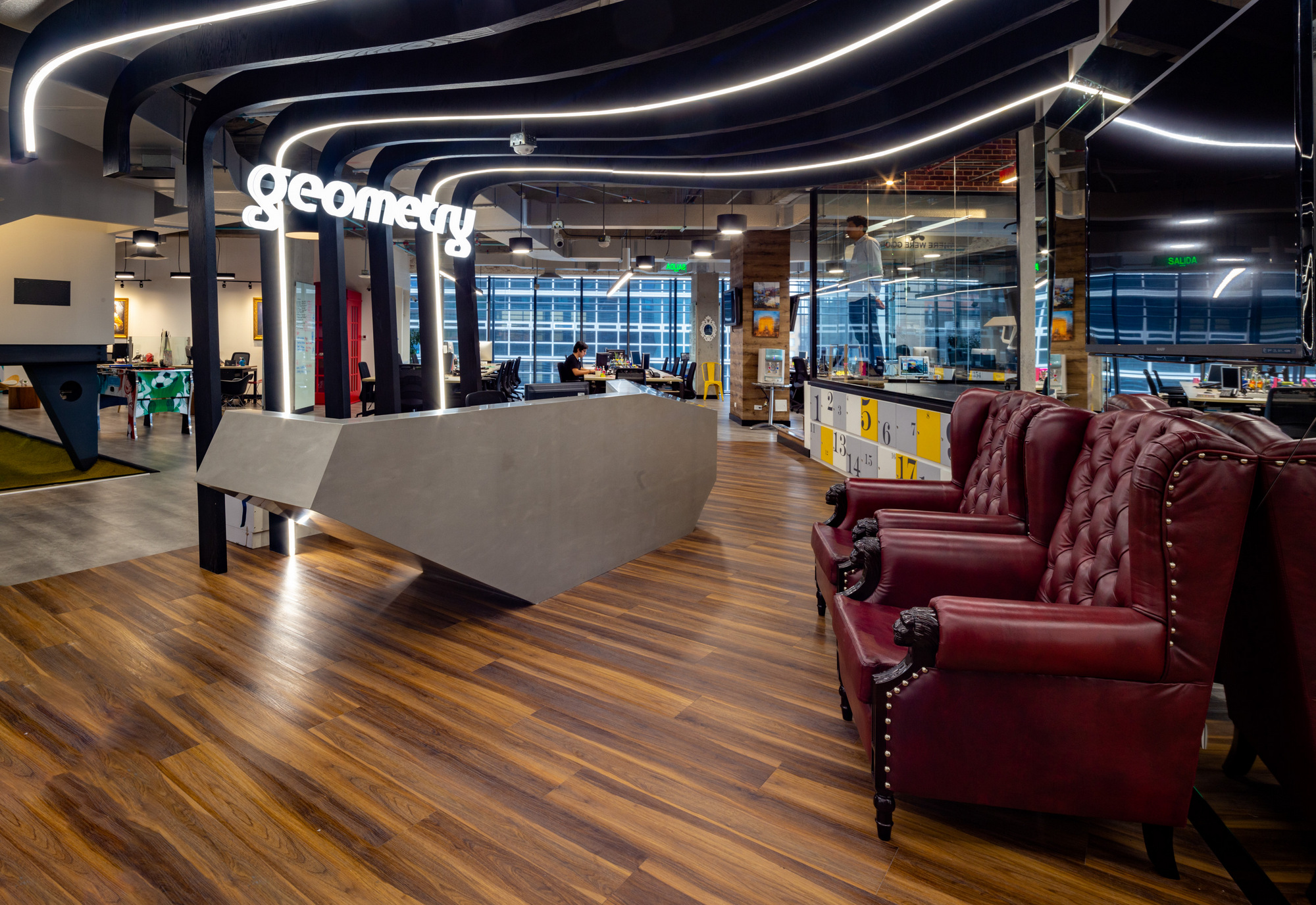 Geometry Global Offices - Bogotá | Office Snapshots