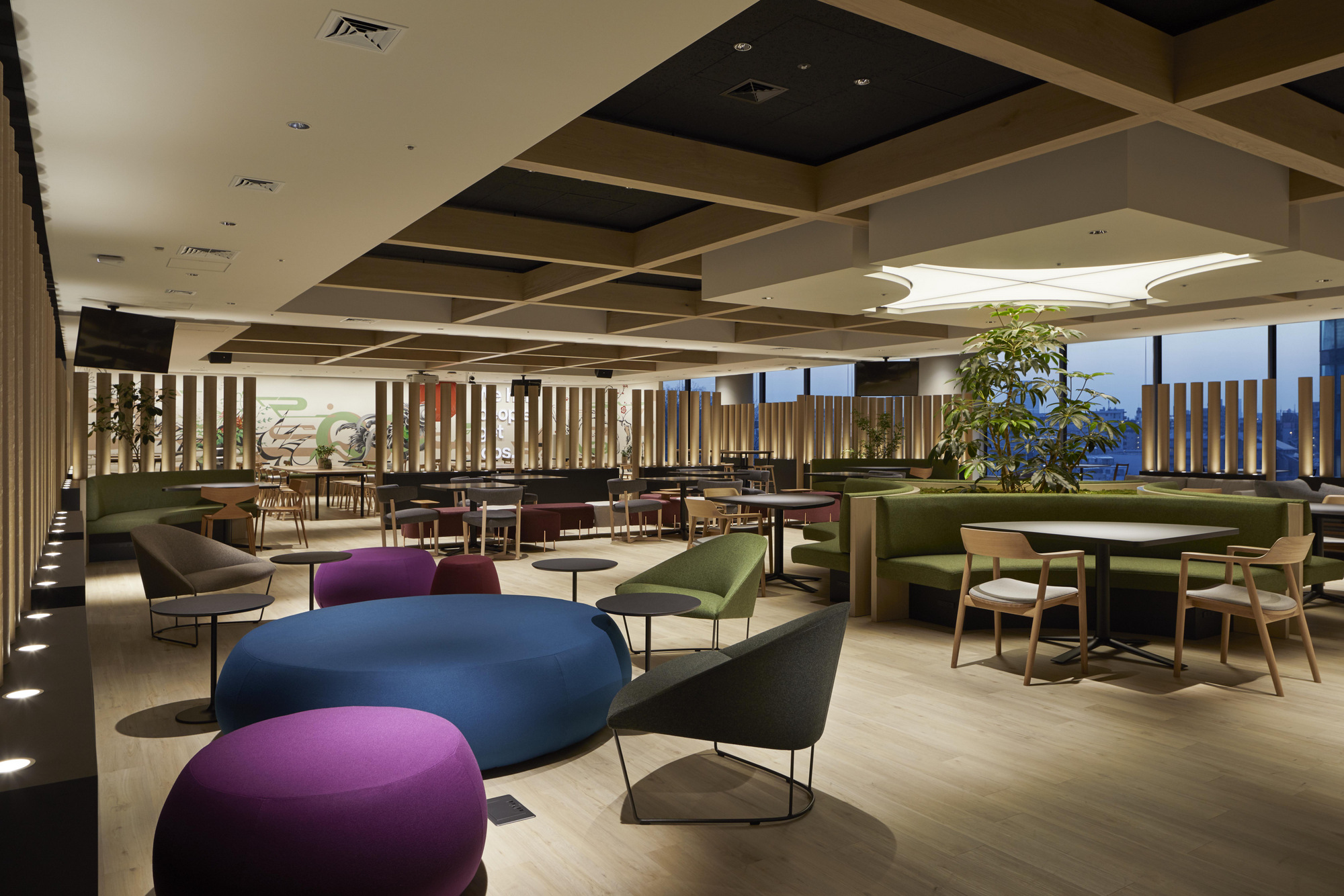 Indeed Offices - Tokyo | Office Snapshots