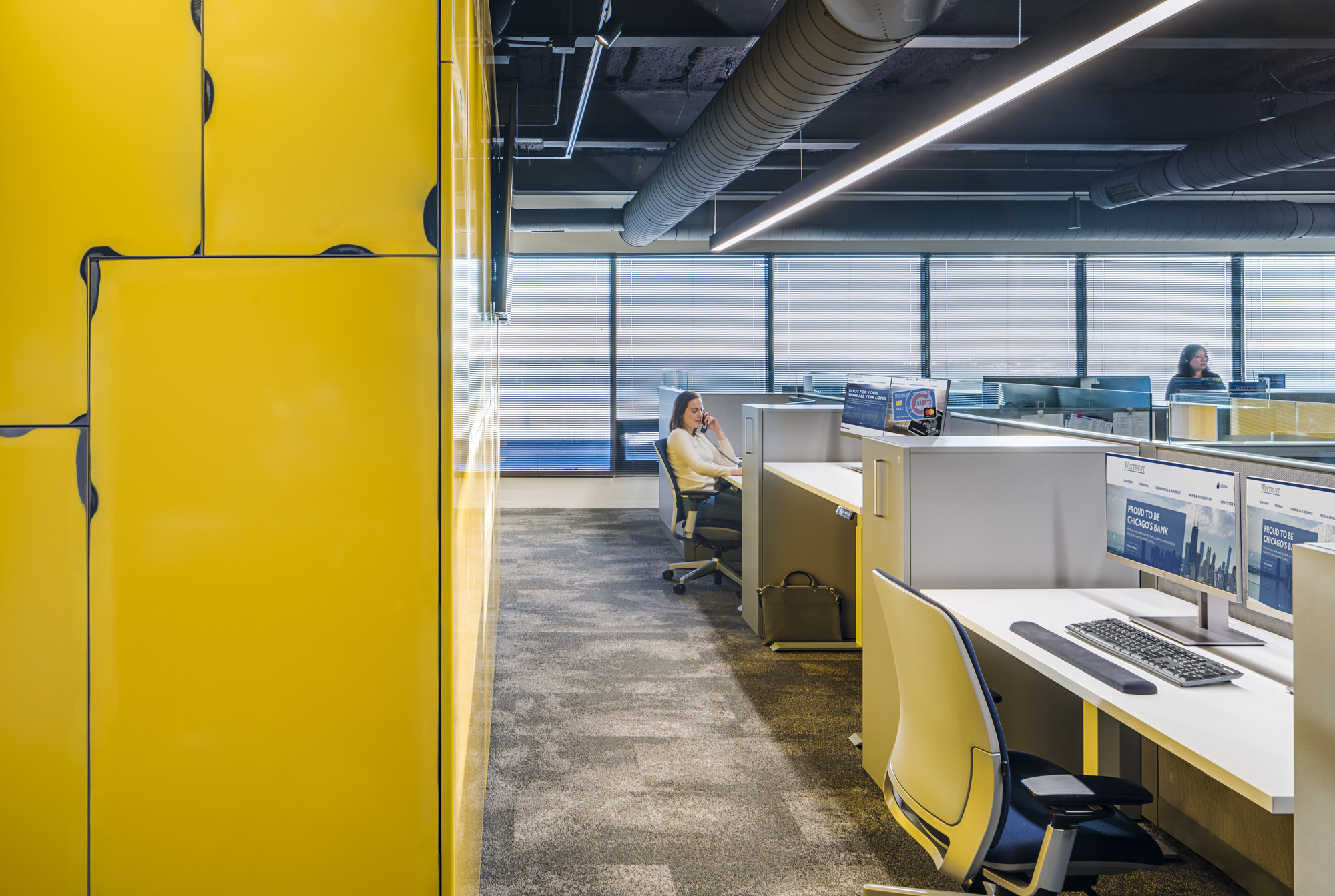 Wintrust Customer Contact Center - Rosemont | Office Snapshots