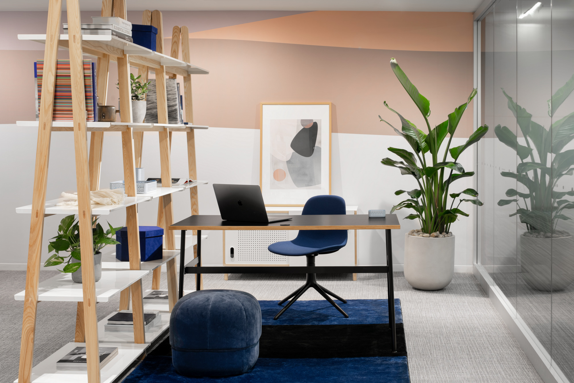 Allsteel & Gunlocke Showroom - Chicago | Office Snapshots