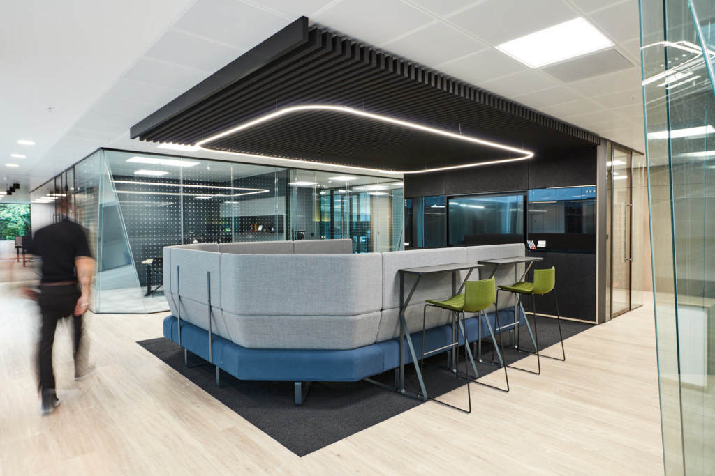 Global Insurance Company Offices - London | Office Snapshots