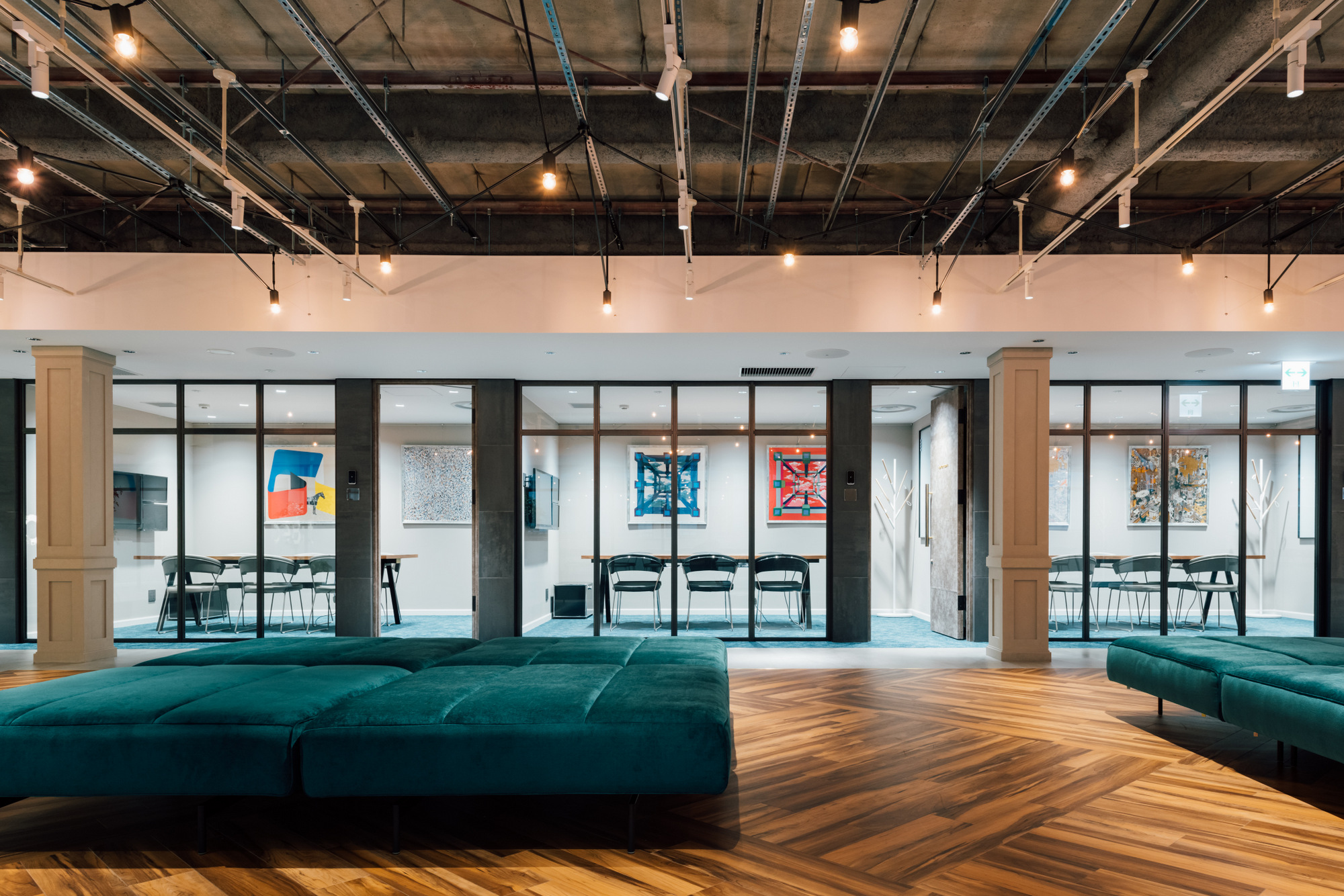 beBit Offices - Tokyo | Office Snapshots