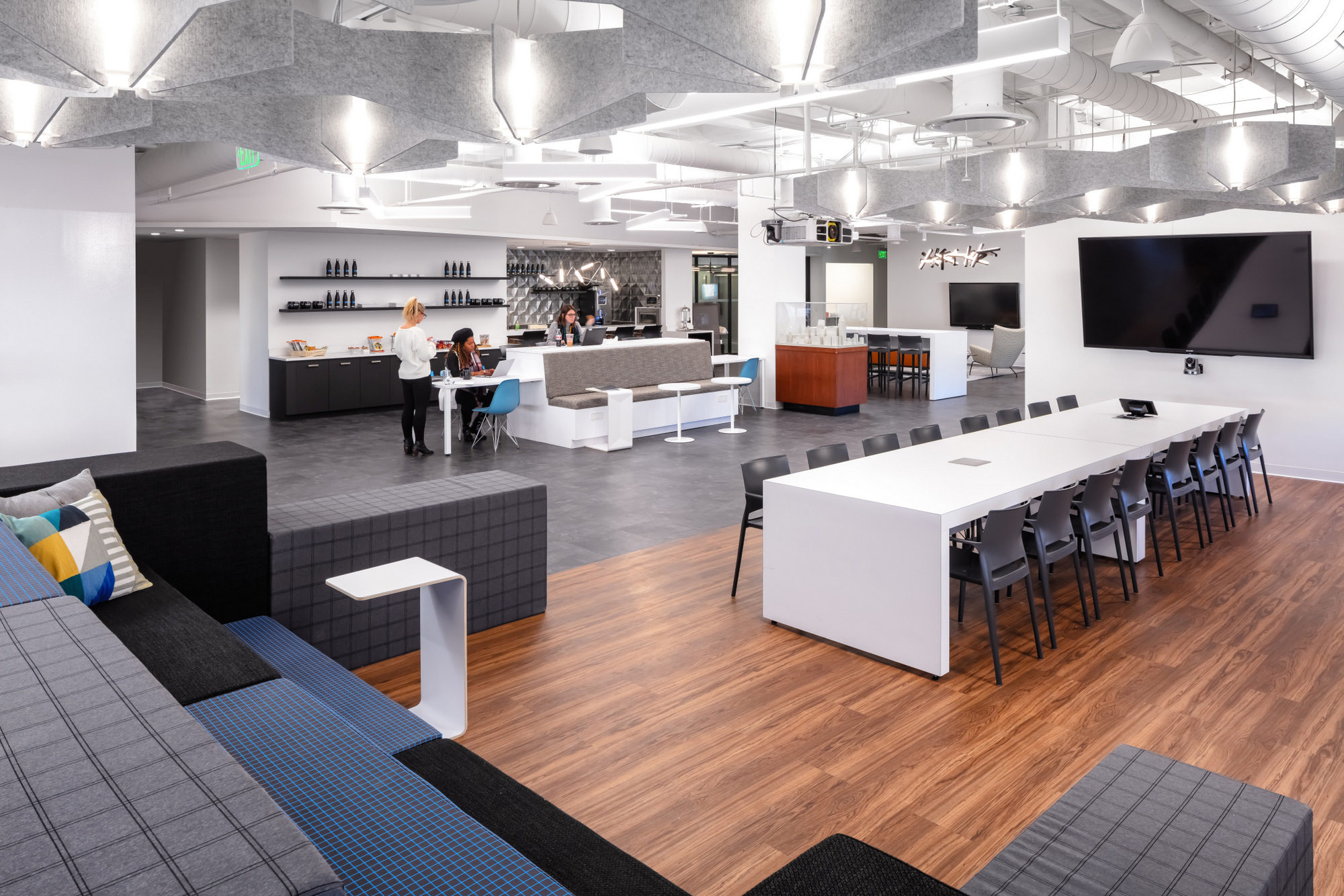 NELSON Worldwide Office Design Projects | Office Snapshots | | Page 2 of 4