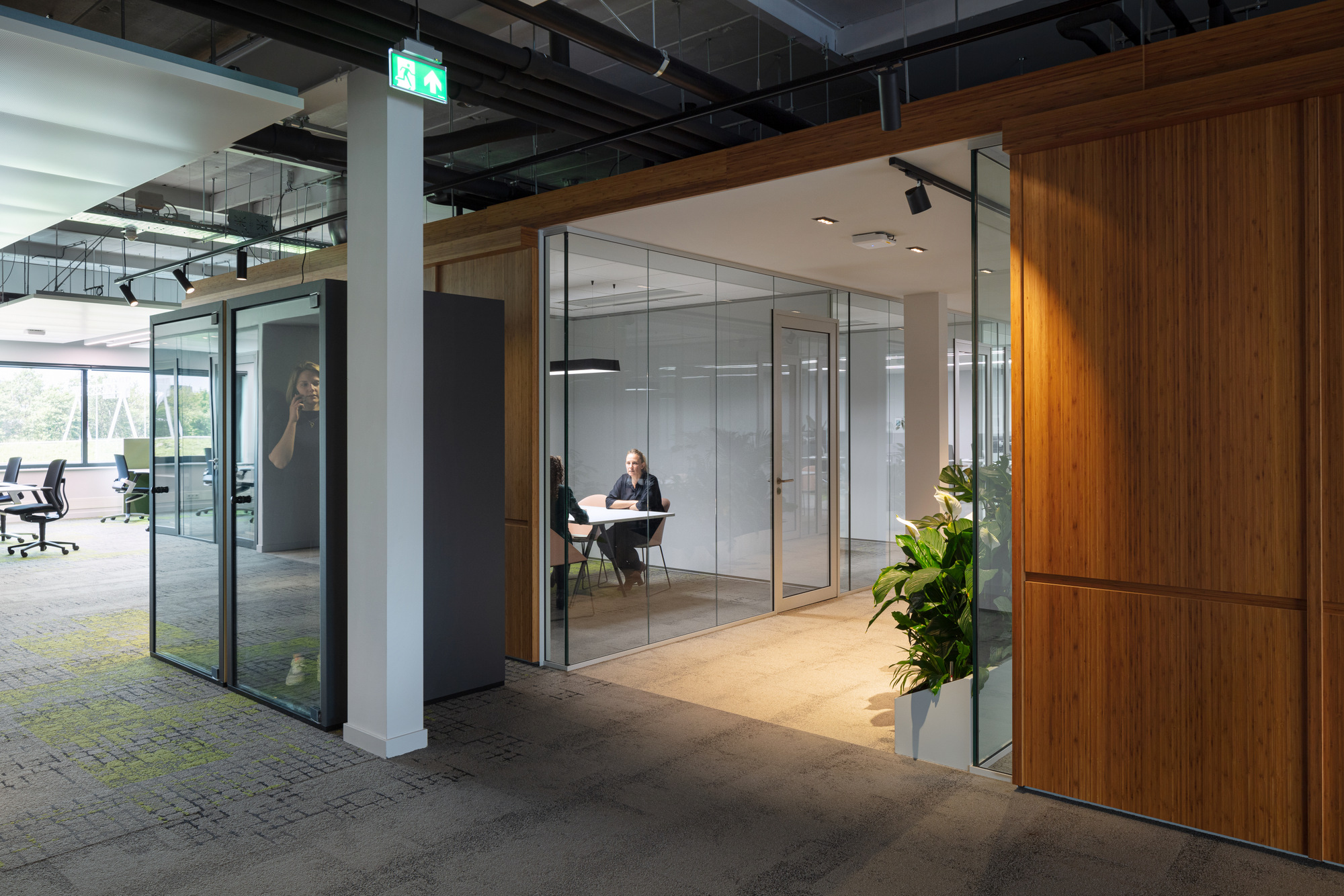 CBRE Offices - Amsterdam | Office Snapshots