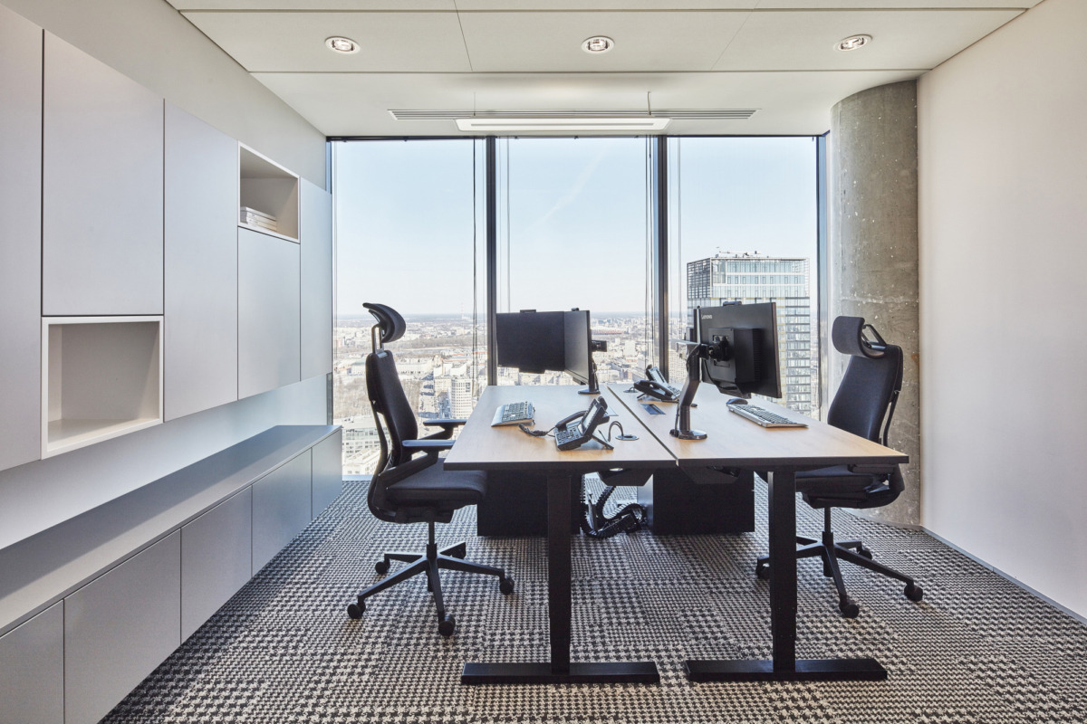 White & Case Offices - Warsaw | Office Snapshots