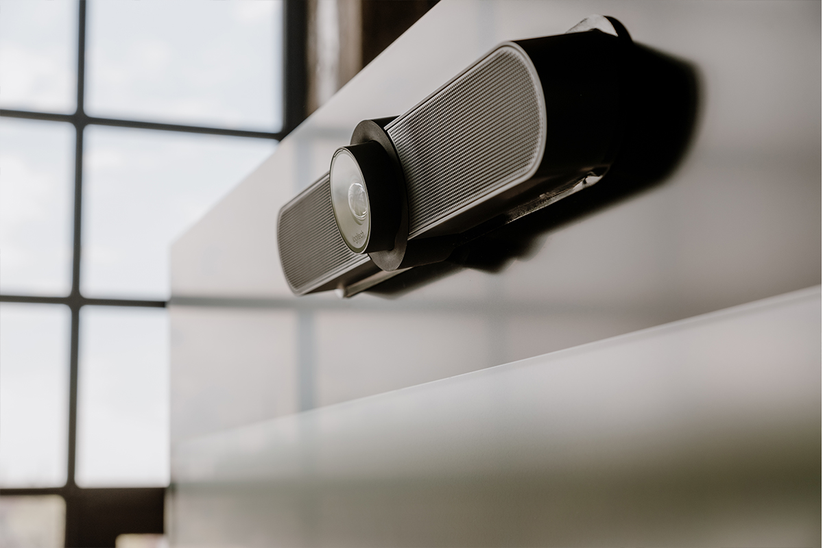 LIKO-S SMART-i-WALL | Office Snapshots