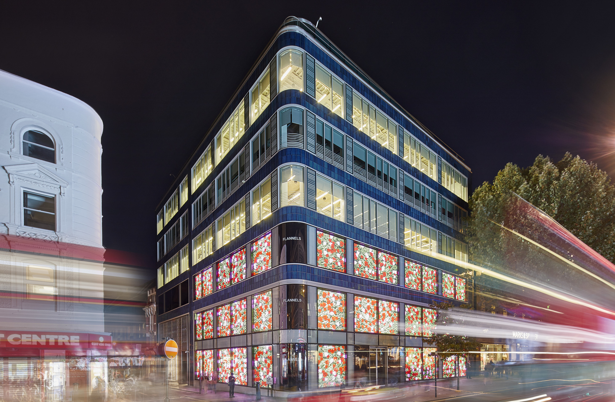 Sports Direct International Offices - London | Office Snapshots