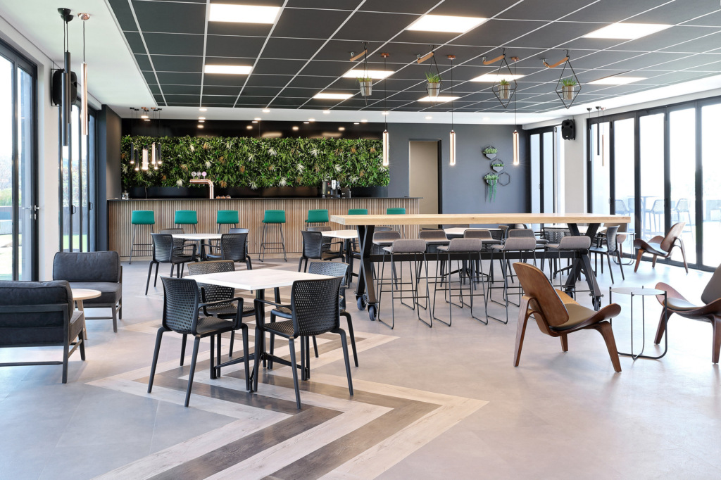 Dynamic Technologies Offices - Johannesburg | Office Snapshots