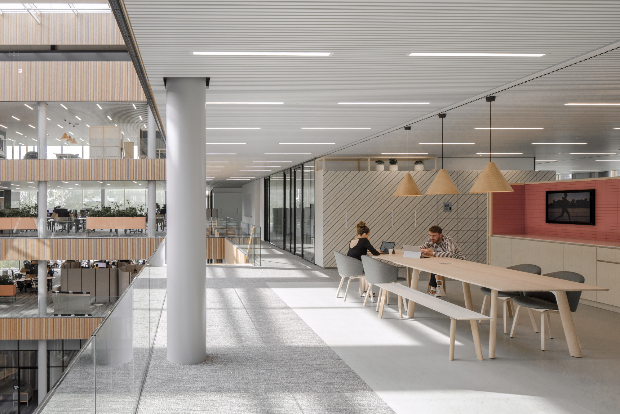 ASICS EMEA Headquarters - Hoofddorp | Office Snapshots