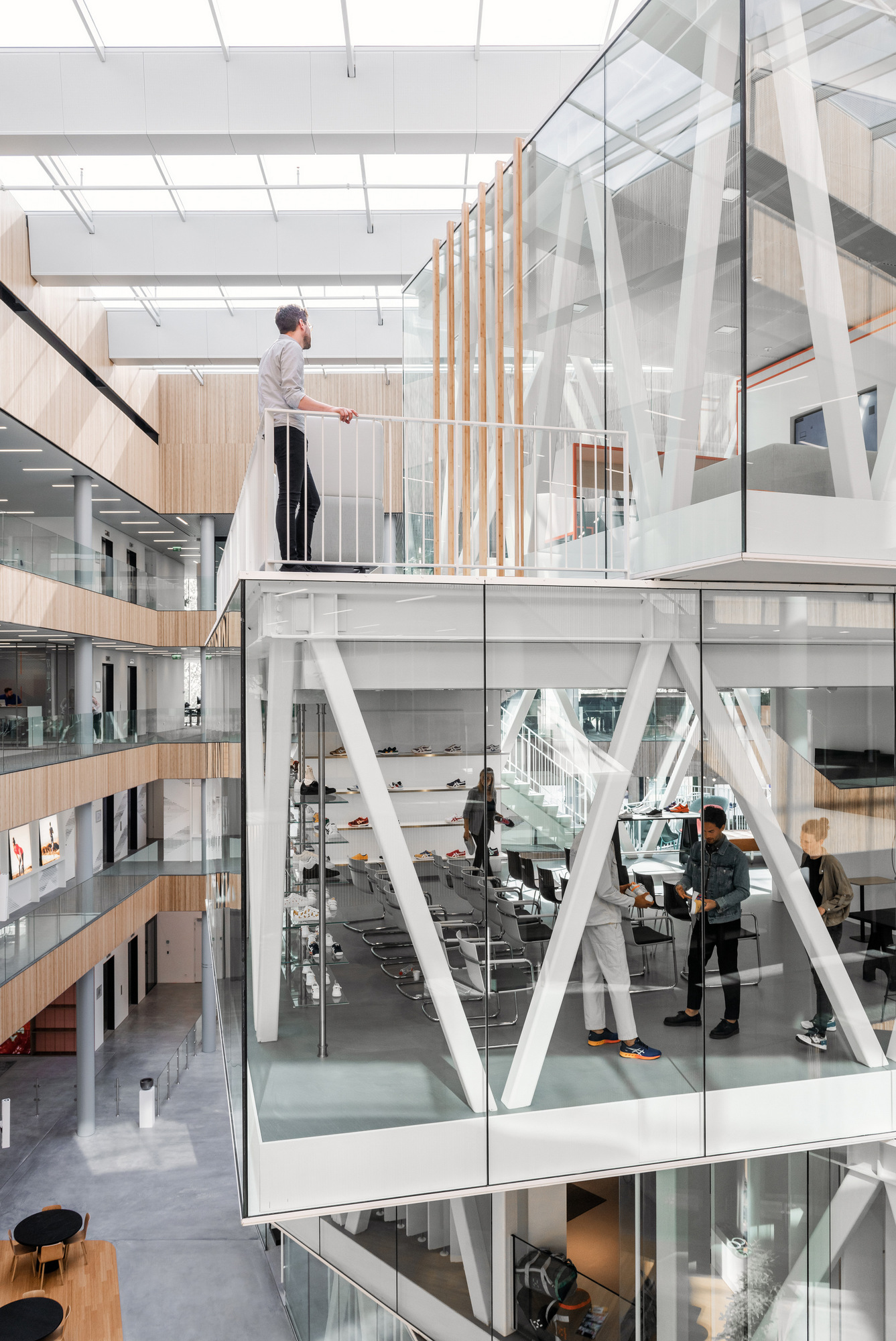 ASICS EMEA Headquarters - Hoofddorp | Office Snapshots