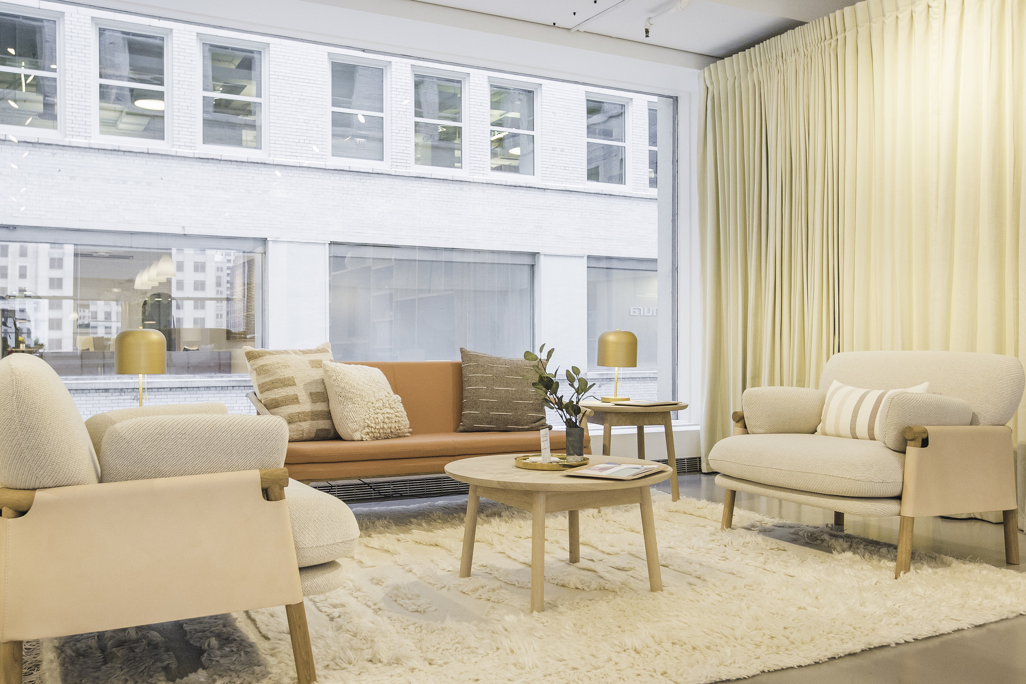 Hightower Showroom - Chicago | Office Snapshots