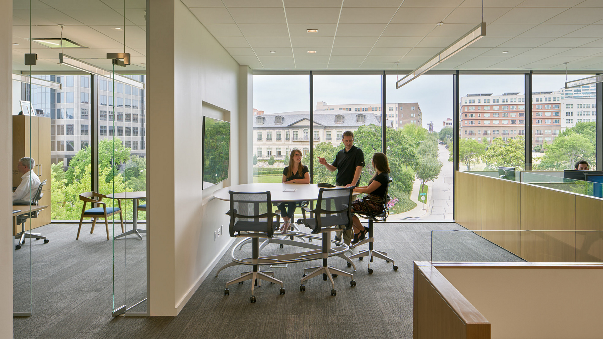 Perot Family Offices - Dallas | Office Snapshots