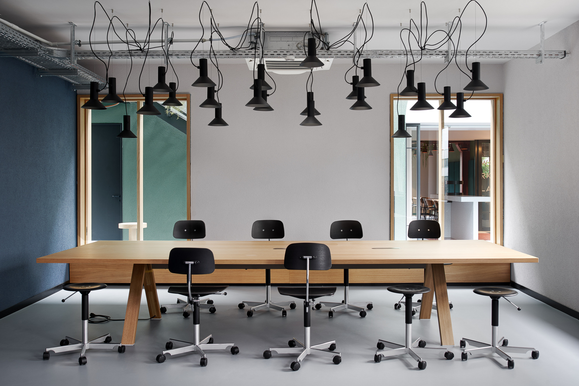 Urban Spaces Coworking Offices - Stuttgart | Office Snapshots